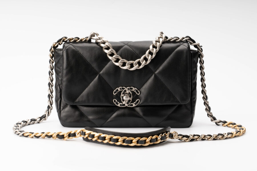 Chanel 19 Medium Black Lambskin - Luxury Shopping