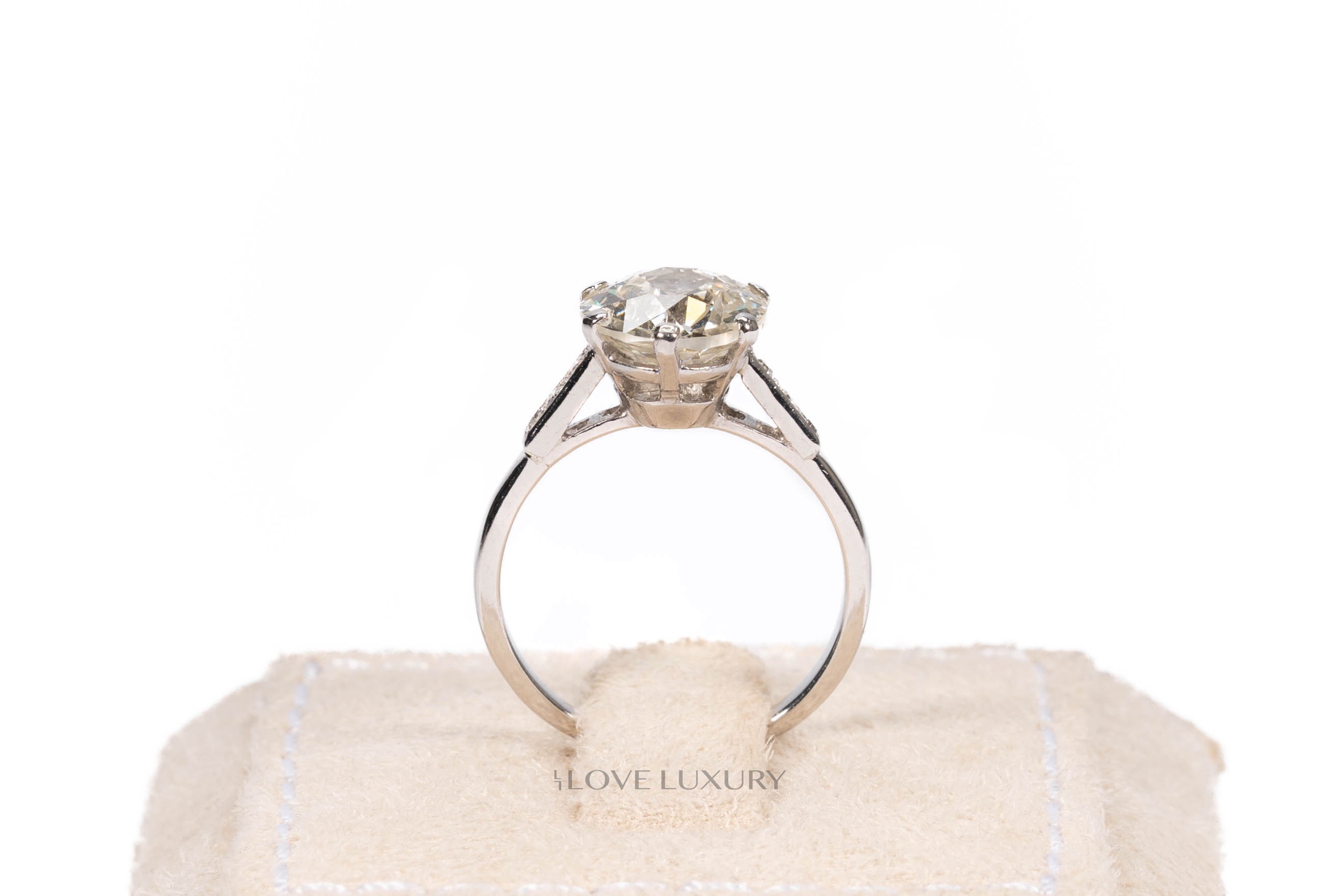 Diamond Ring Solitaire 3 Carat White Gold - Luxury Shopping