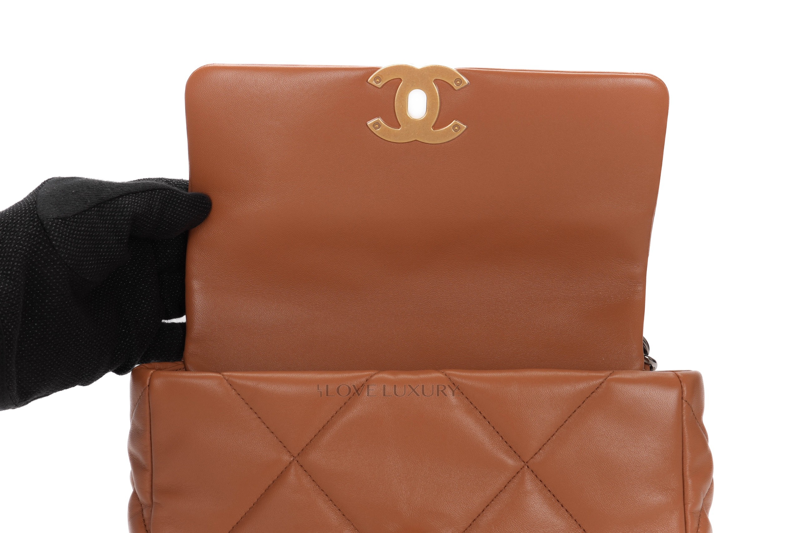 Chanel 19 Medium Caramel Lambskin Mixed Hardware - Luxury Shopping