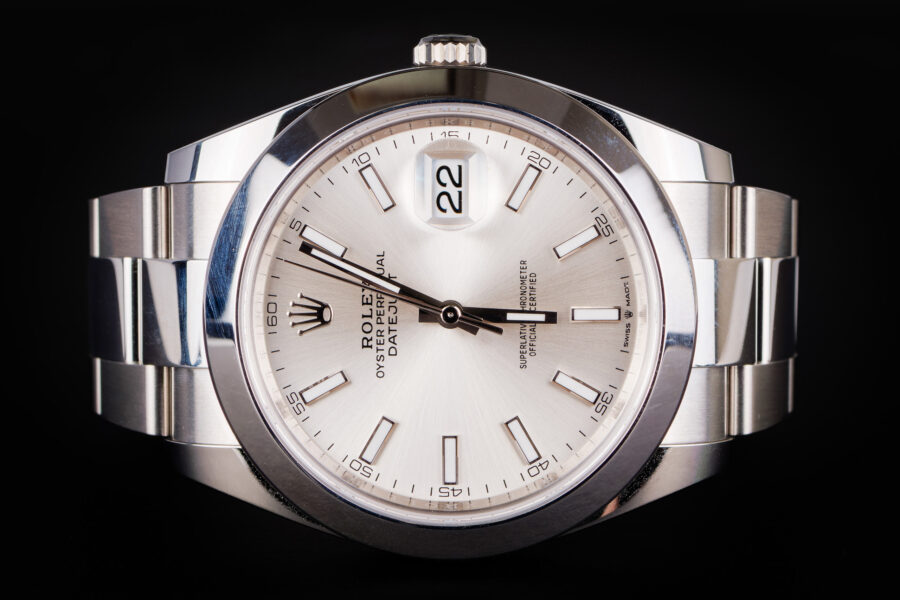 Rolex Datejust 41mm Oystersteel Smooth Bezel silver dial – ref 126300 ...
