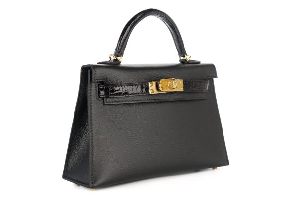 Hermès Mini Kelly Touch Noir – Black Madame / Shiny Alligator Gold ...