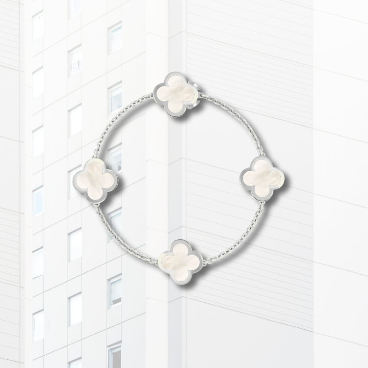 Decoding the Alhambra – The Iconic VCA Four-Leaf Clover Motif | Love Luxury
